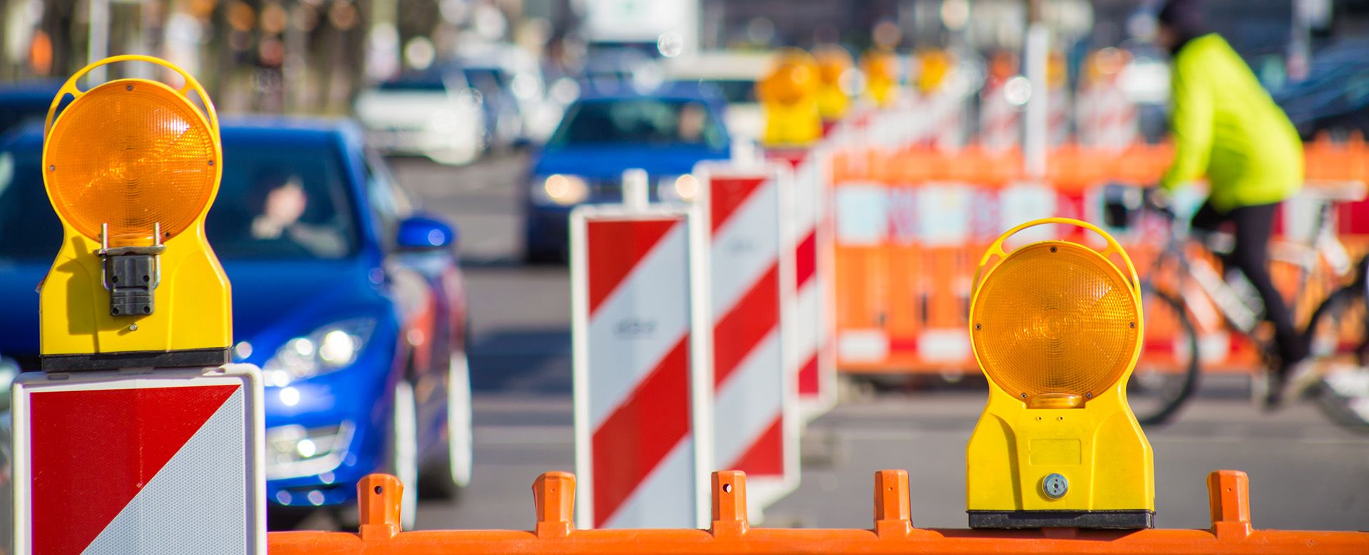 Moderne LED-Beschilderung für Verkehrssicherheit in Fürth